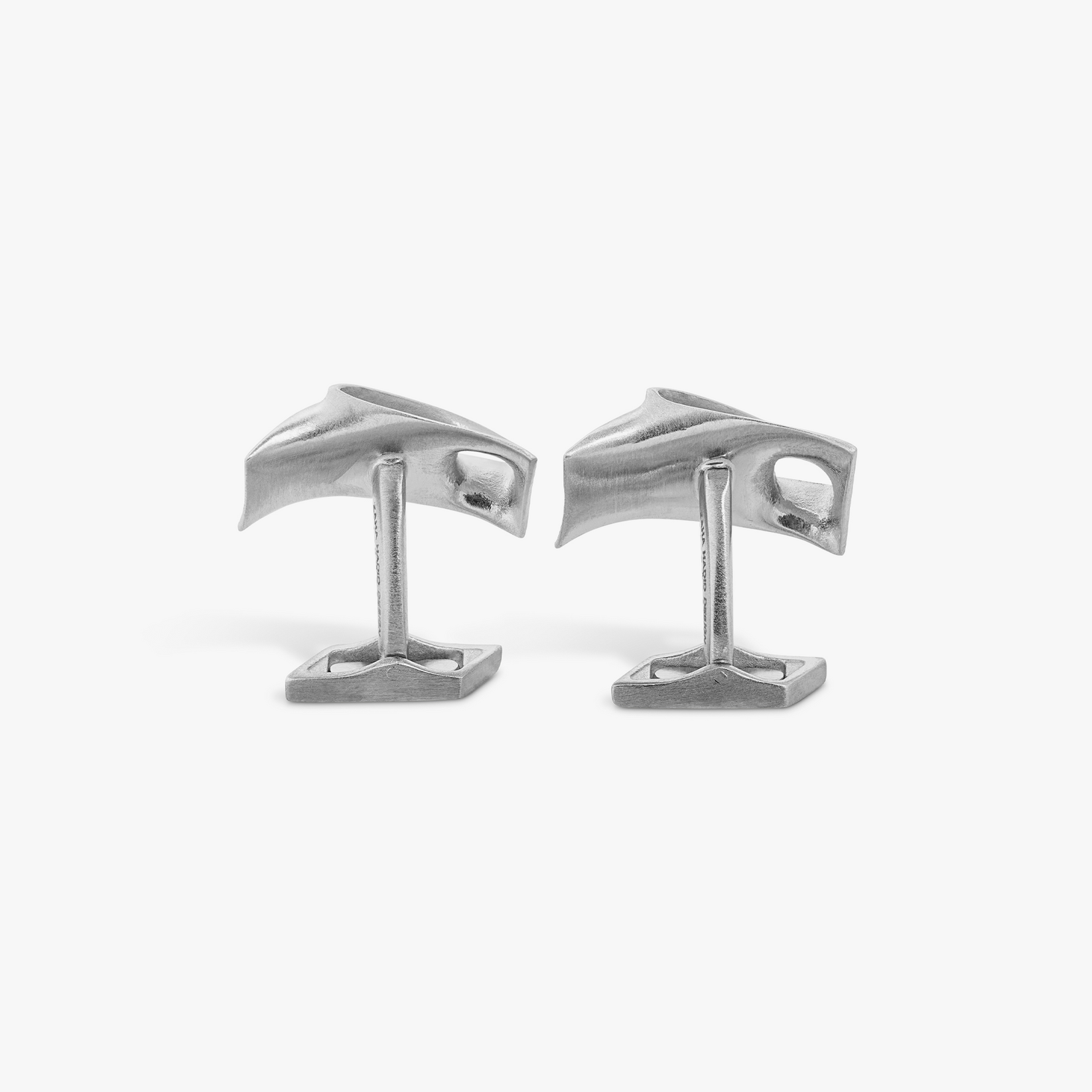 ZAHA HADID DESIGN Tyne cufflinks in palladium plated stainless steel b ...